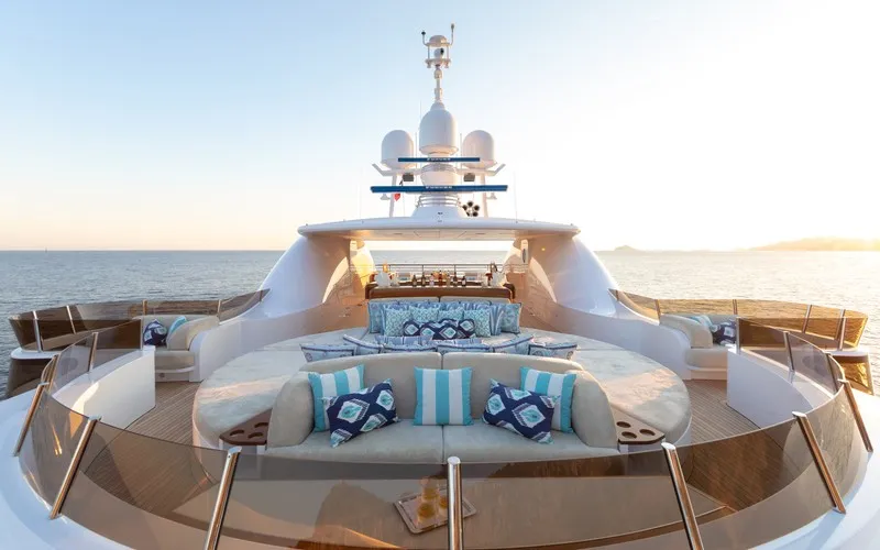 BATON ROUGE yacht for sale (Icon Yachts, 62.5m, 2010)